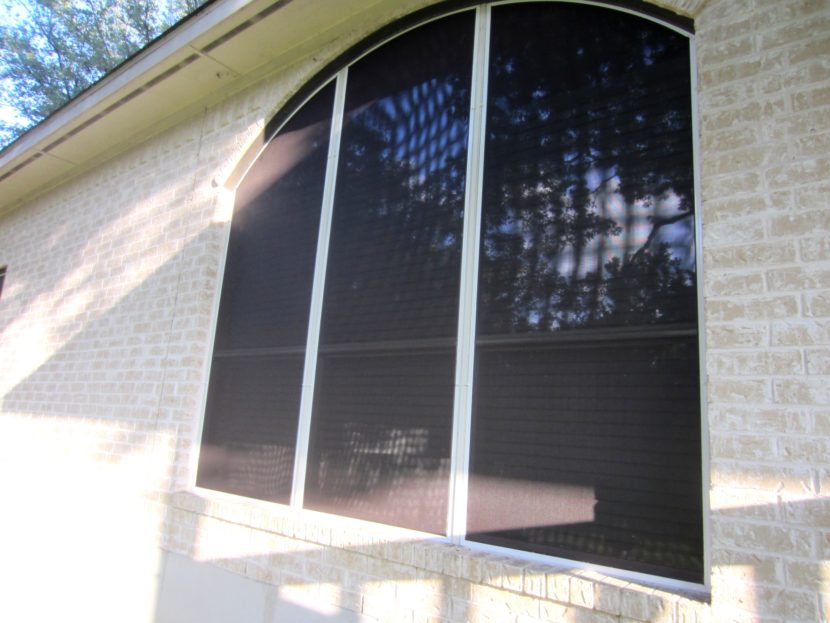80% Solar Screens shade examples. Thorough descriptions and pictures.